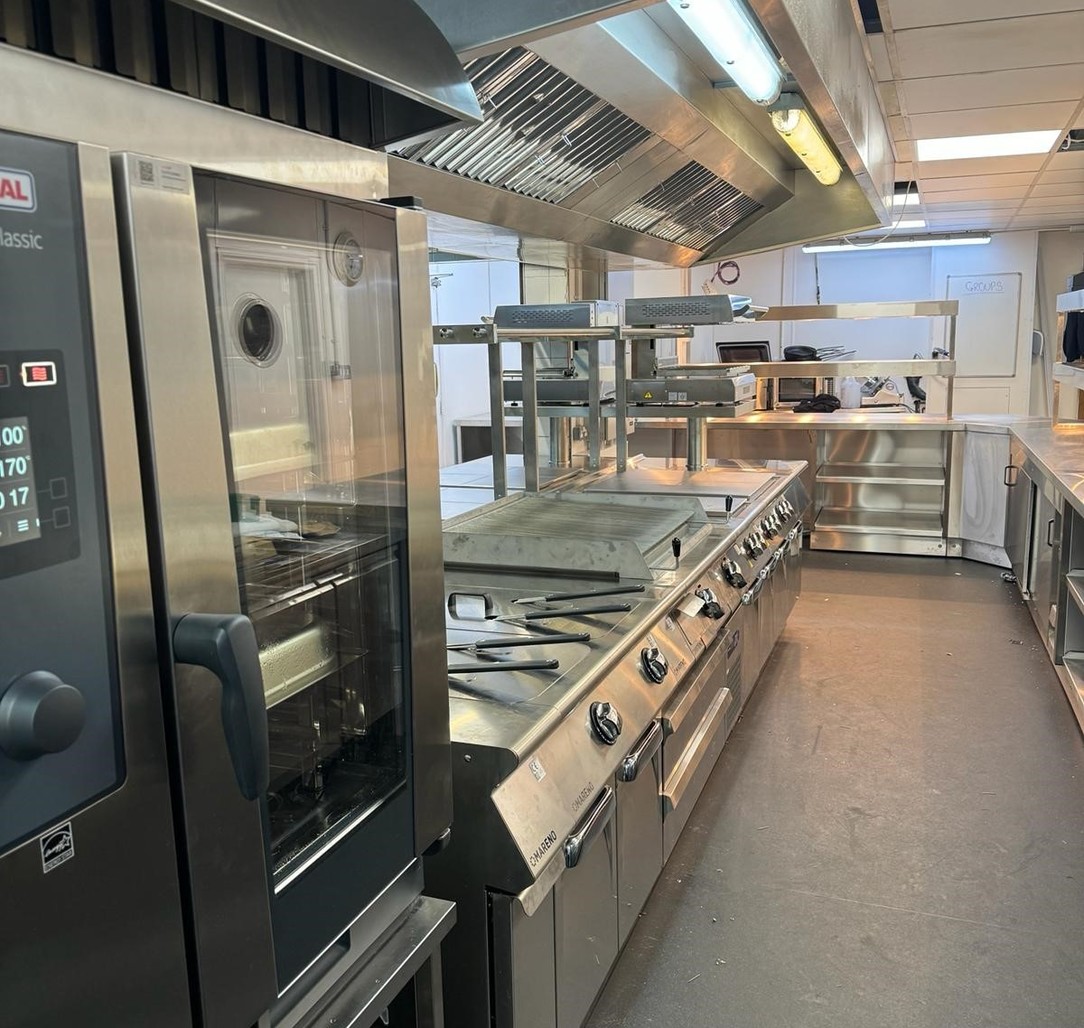 Unveiling the Grand Cuisine Kitchen Suite at Stoke by Nayland Resort ...